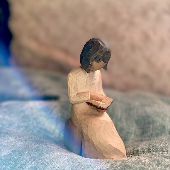 Willow Tree | Accents | Willow Tree Wisdom Figurine | Poshmark